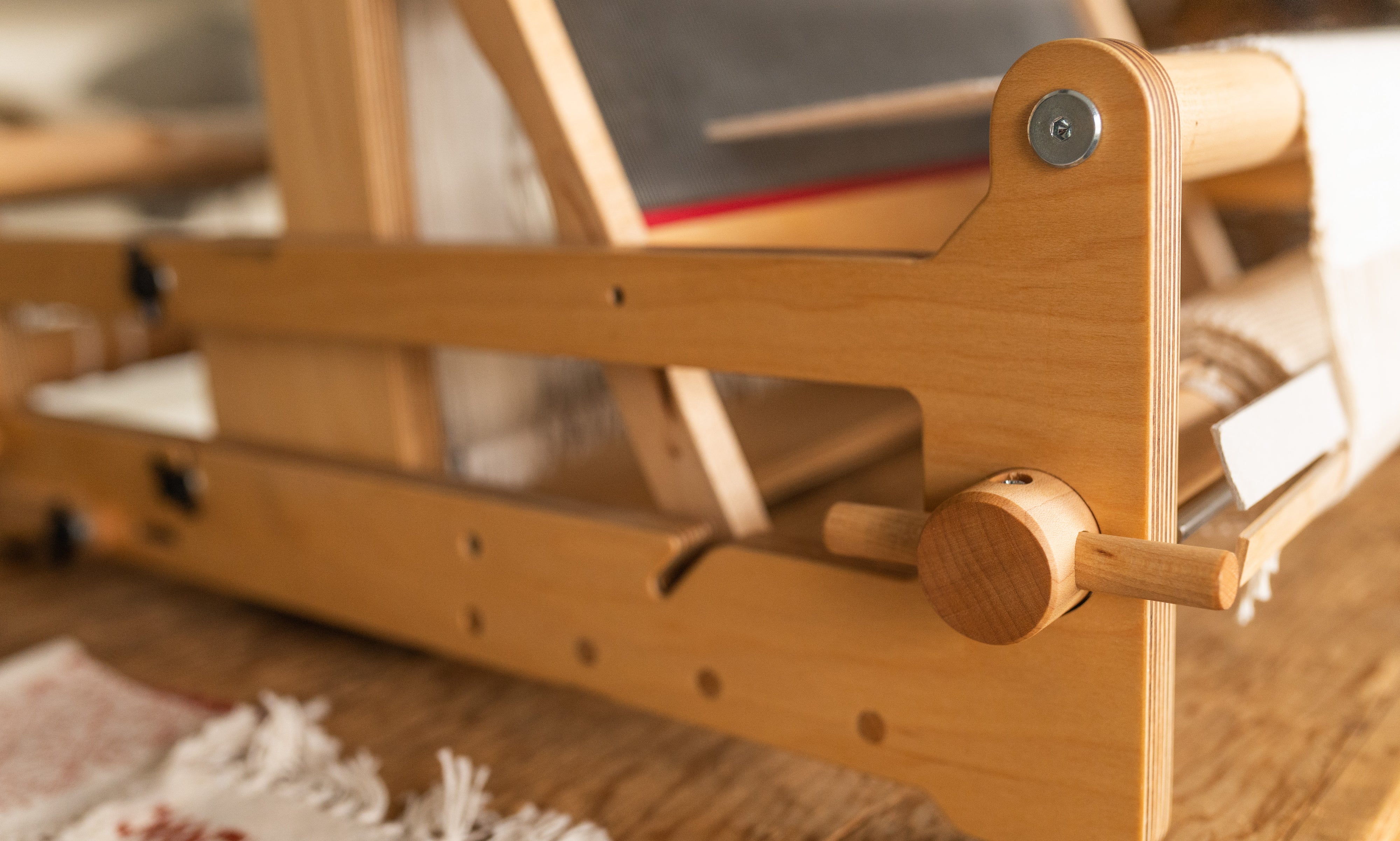 Woolhouse Norah 23.5" 8 Shaft Loom - GATHER Textiles Inc.