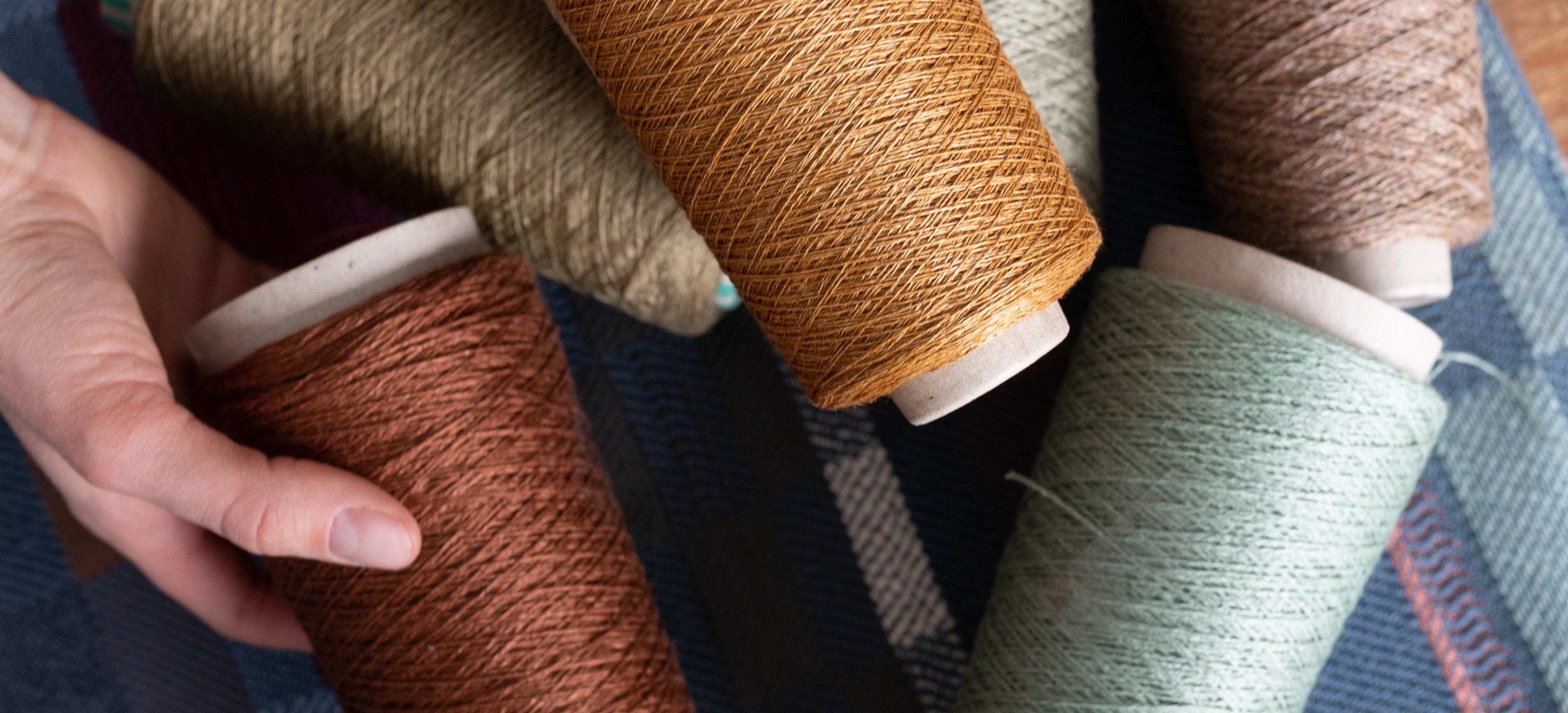 How to Weave with Linen – Gather Textiles